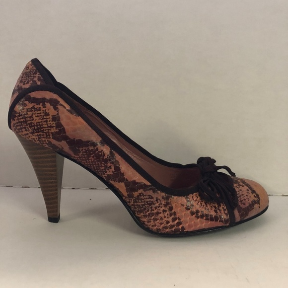 Richard Tyler | Shoes | Tyler By Richard Tyler Animal Skin Pumps Shoe ...